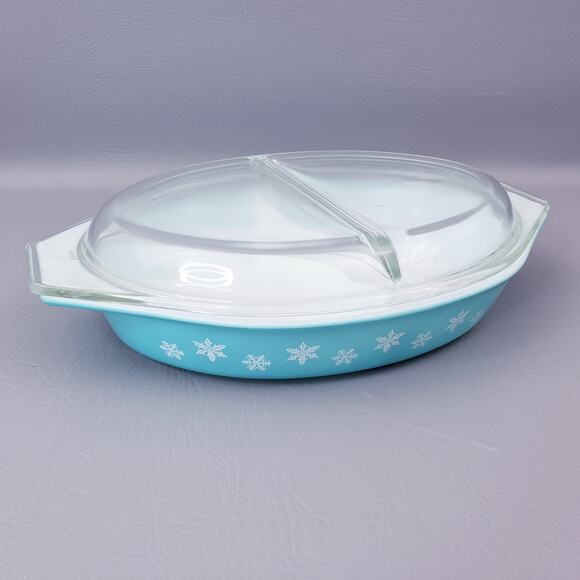 Pyrex | Dining | Vintage Pyrex Turquoise Blue Snowflake 12 Quart ...